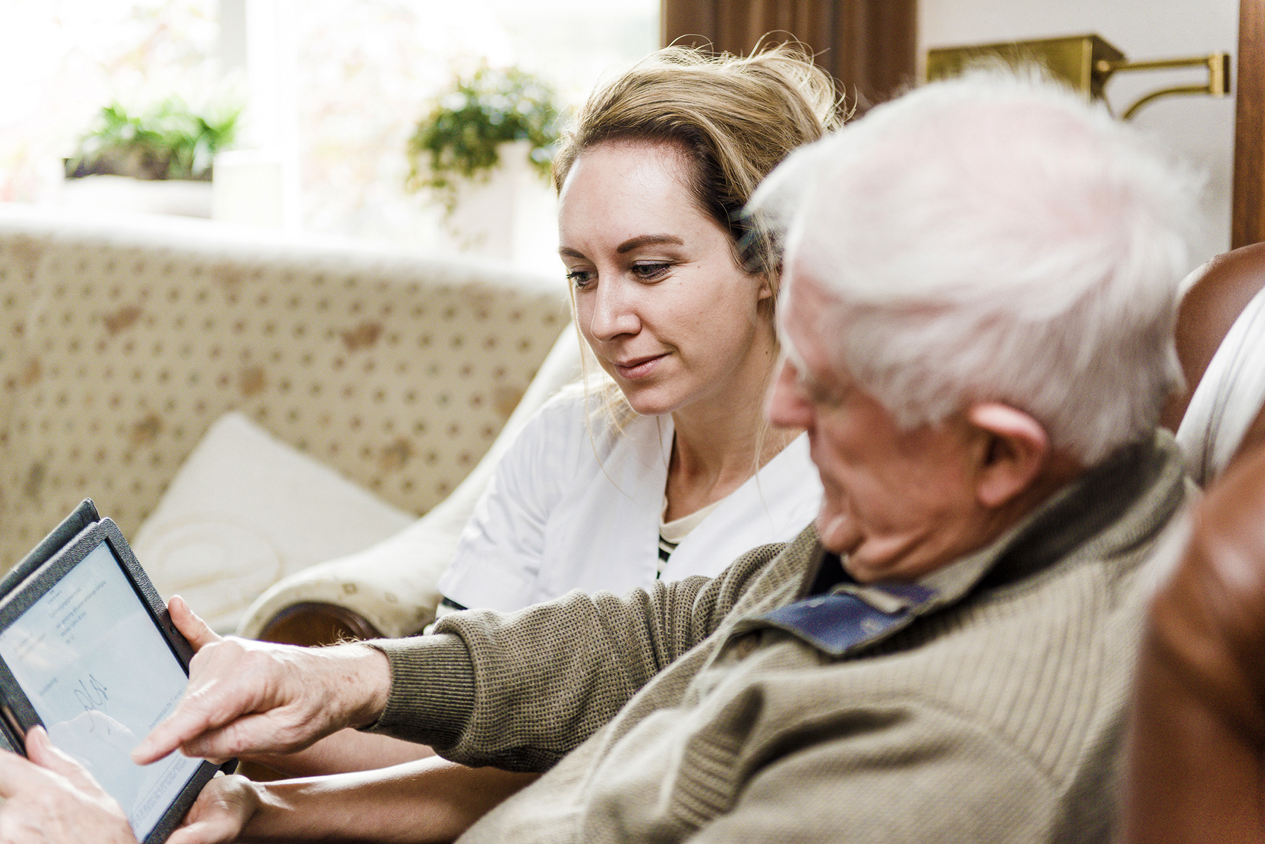 STMG thuiszorg - Verzorging